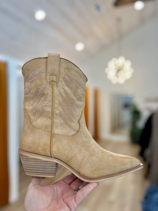 Boutique Clothing – Violet Fields Boutique